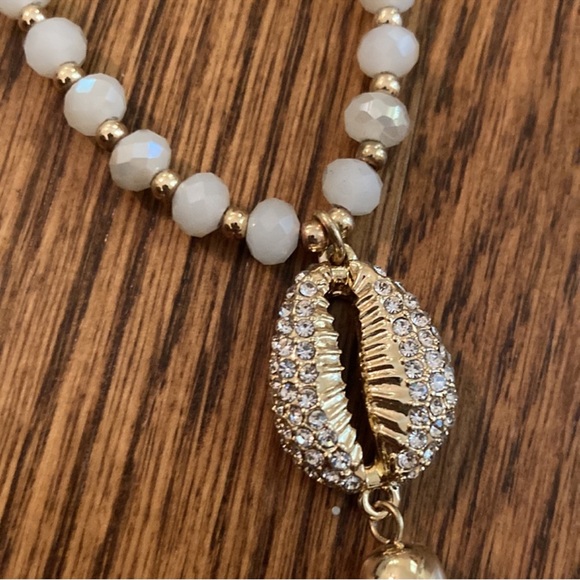 Lilly Pulitzer | Jewelry | Lilly Pulitzer Beaded Tassel Necklace With ...